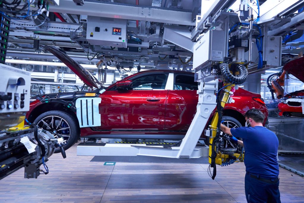 Germany's BMW plants reached the record production despite the sales ...