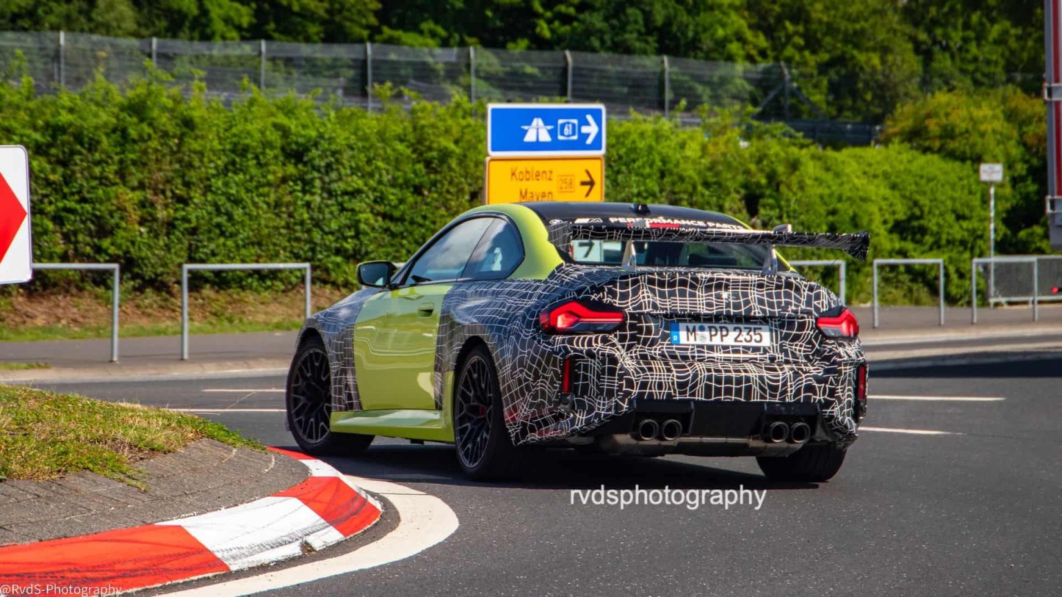 2026 BMW M2 prototype spied on the ring of testing on the ring - Automobile